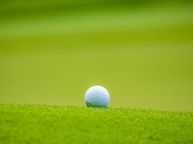 What's Inside A Golf Ball? History & Evolution Explained